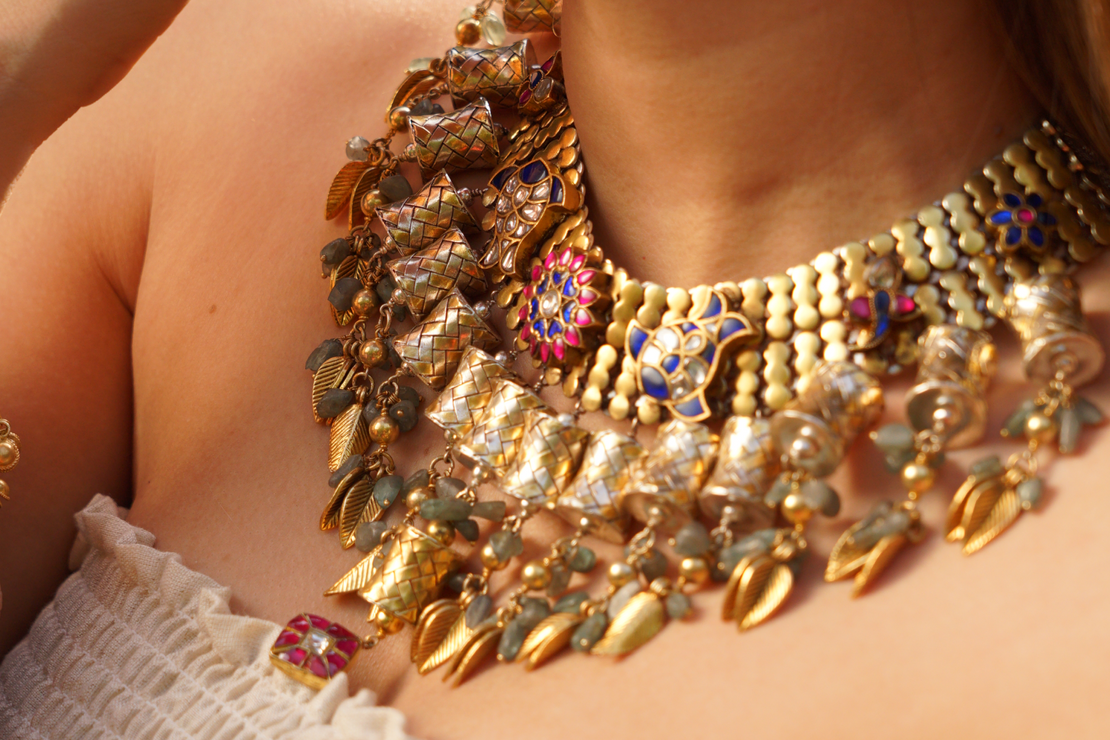 The Influence of Silver Jewelry on the Human Body – EBN Jewelry